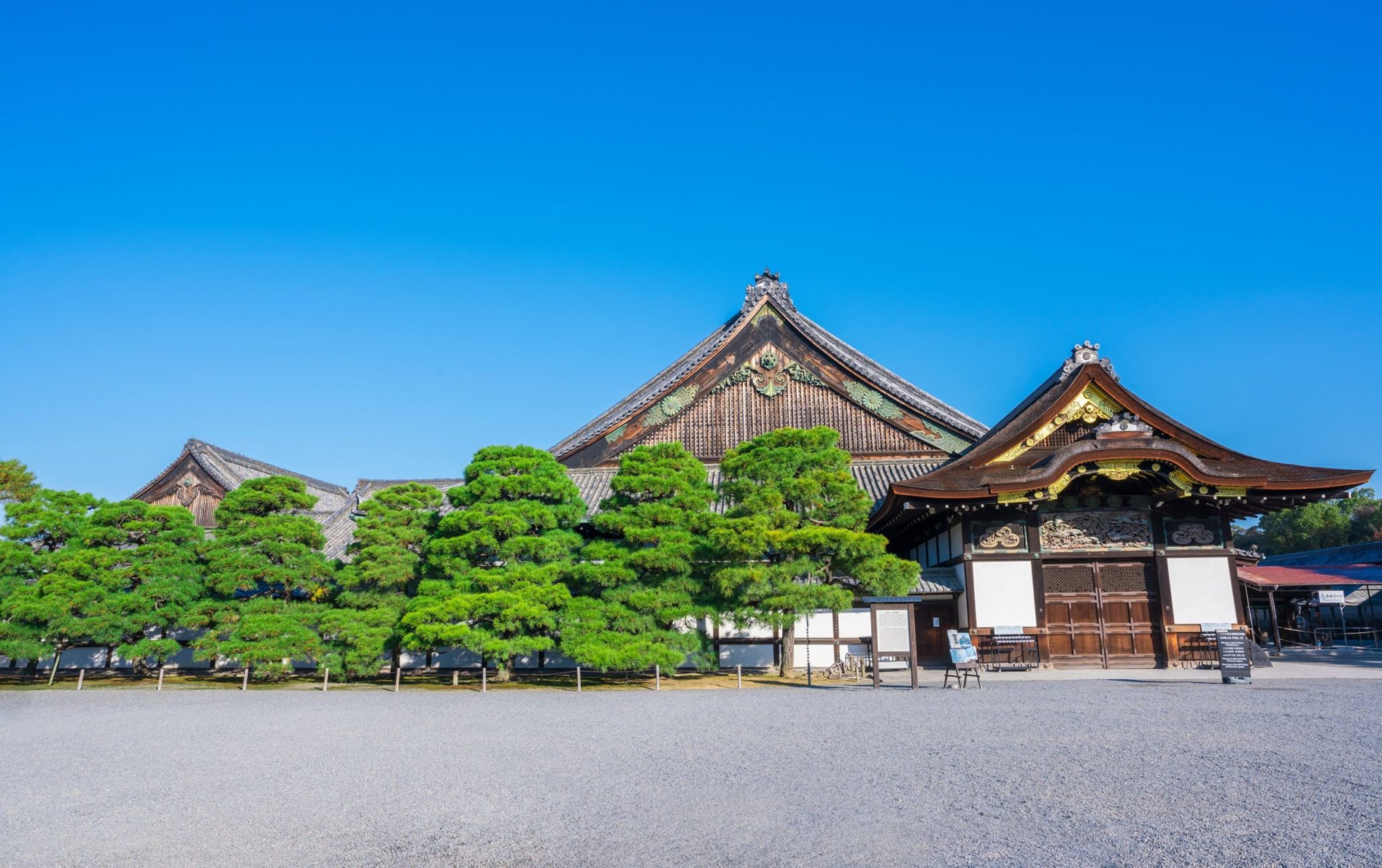 KOKO HOTEL Residence 京都 二条城 | KOKO HOTELS - Here Discovery Begins. ここから見つける旅を